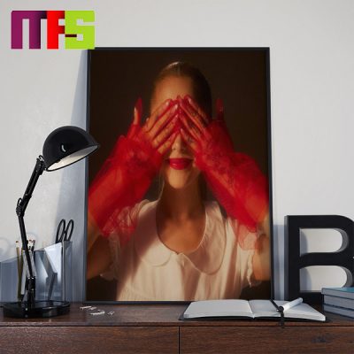 Ariana Grande In New Photo For Her Upcoming Album Eternal Sunshine Home ...